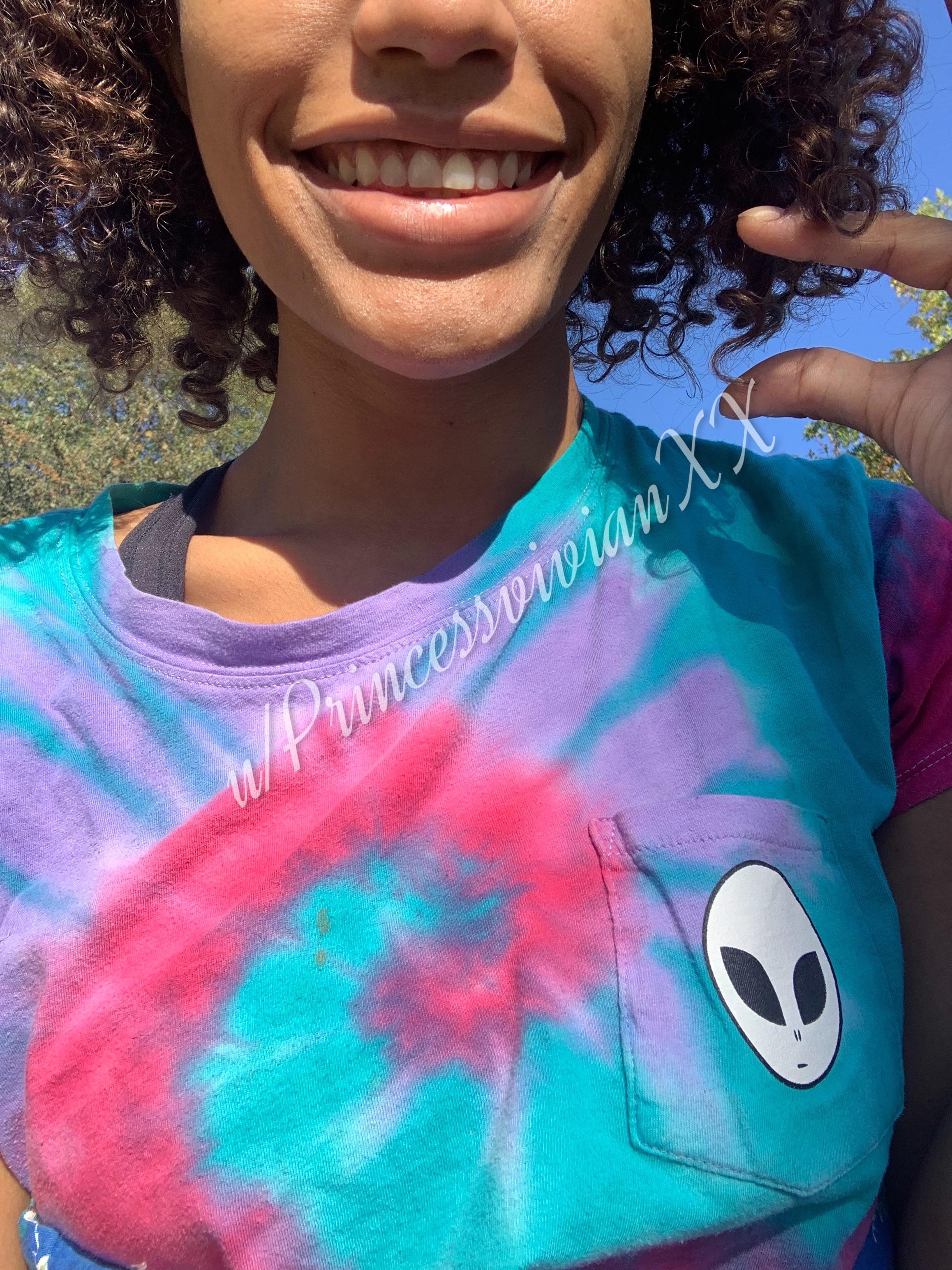 Laughing at your little clits in between classes 💋😂 | Scrolller