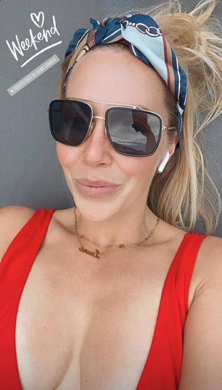 Laura Hamilton | Scrolller