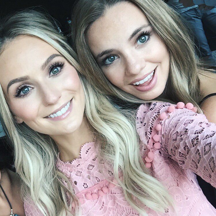 Lauren and Mollie Bushnell | Scrolller