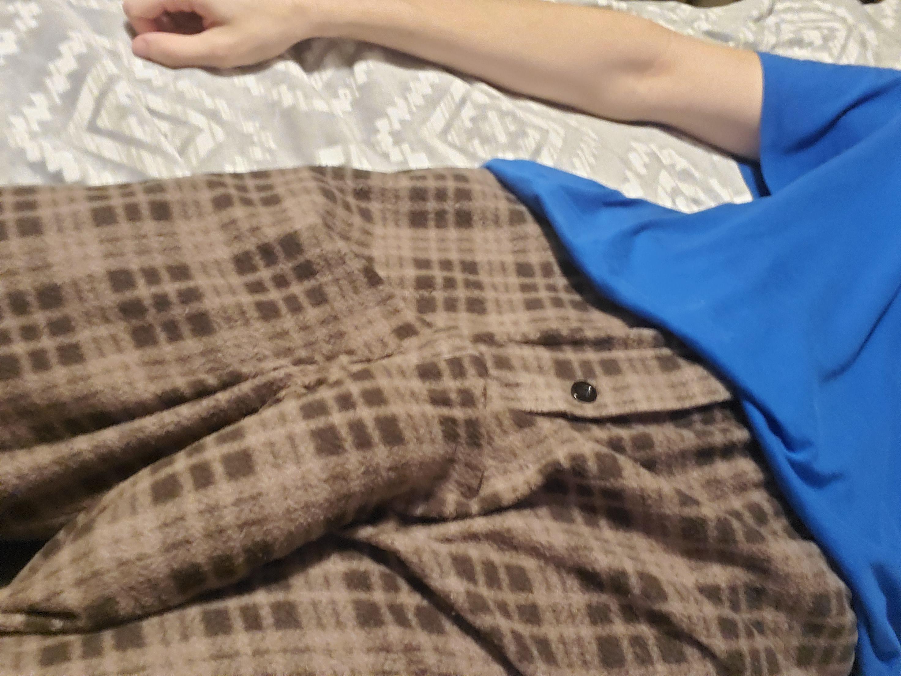 Laying down | Scrolller