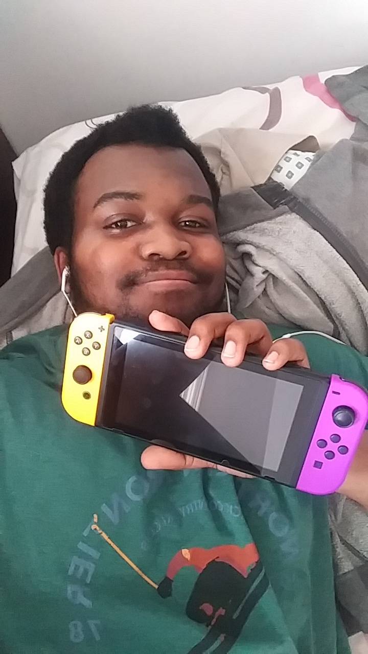 Lazy Saturday spent playing Nintendo Switch. | Scrolller