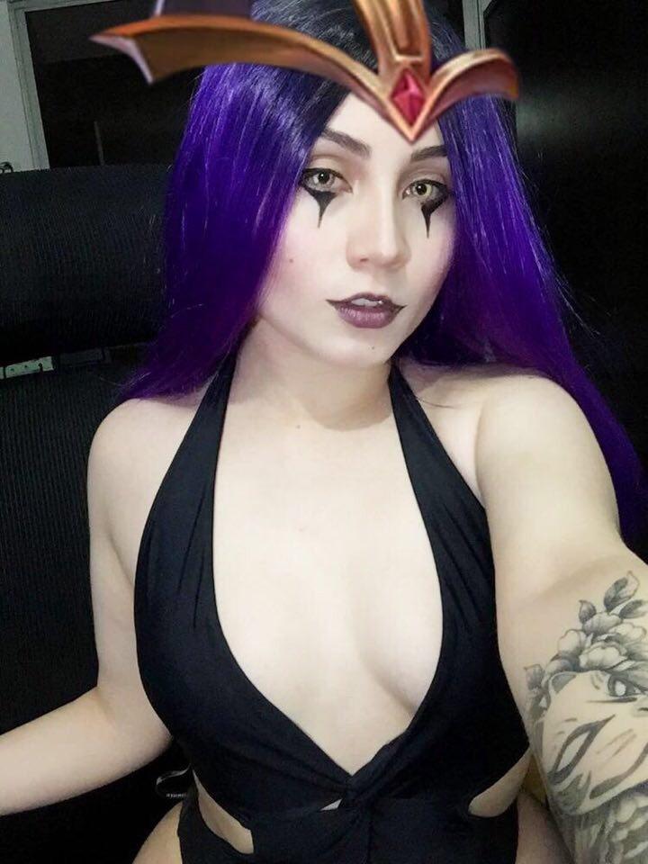 League of Legends - Boudoir LeBlanc Cosplay by xKedja | Scrolller