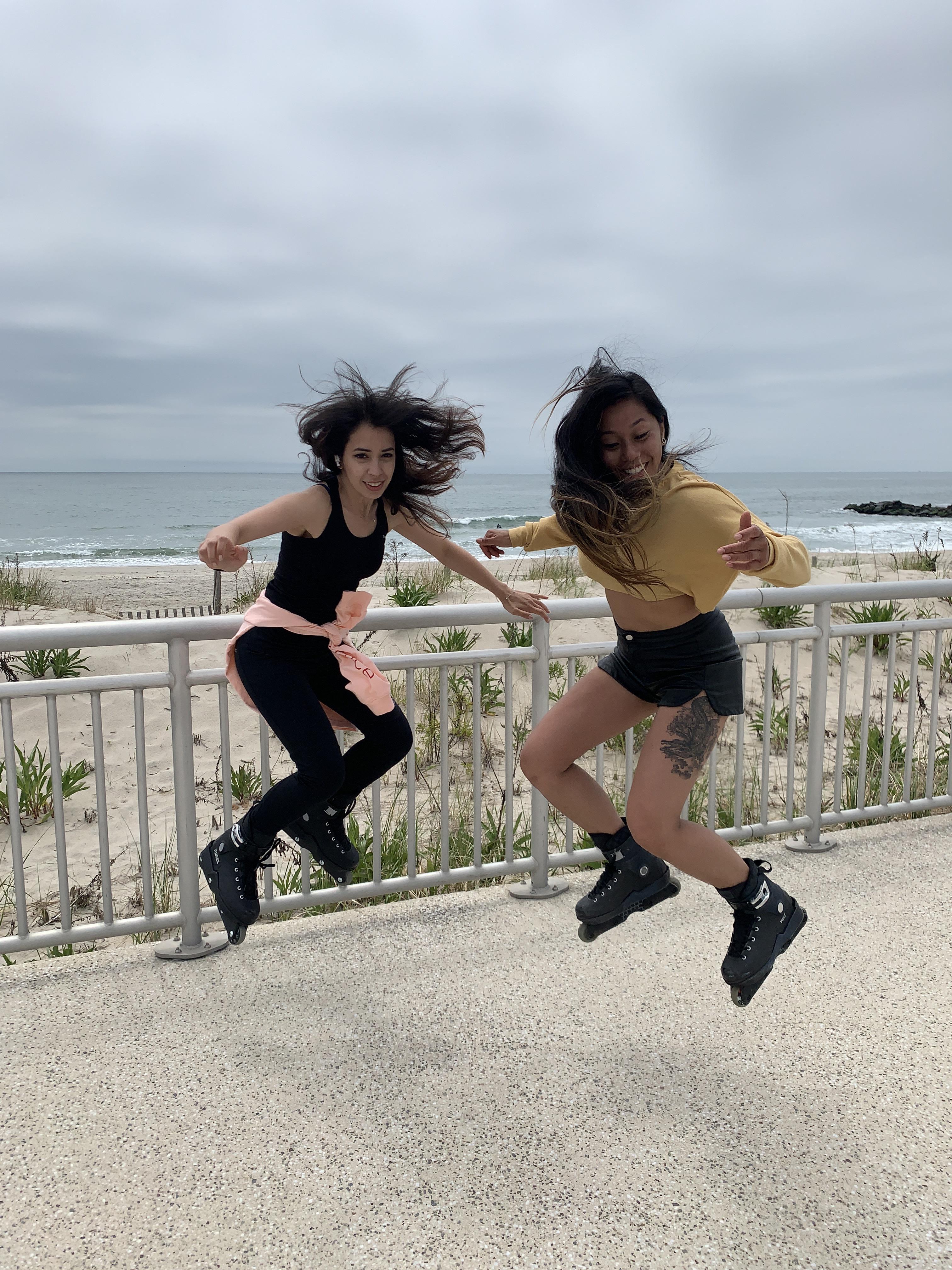 Learning to hop | Scrolller