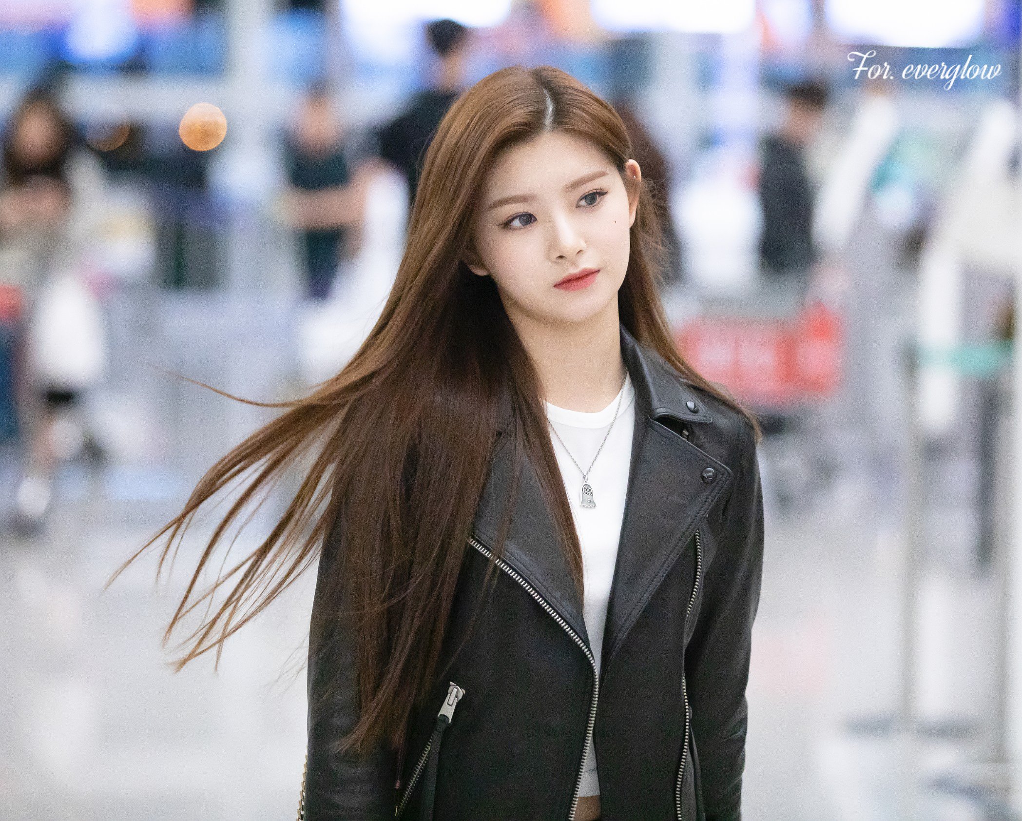 Leather Yiren | Scrolller