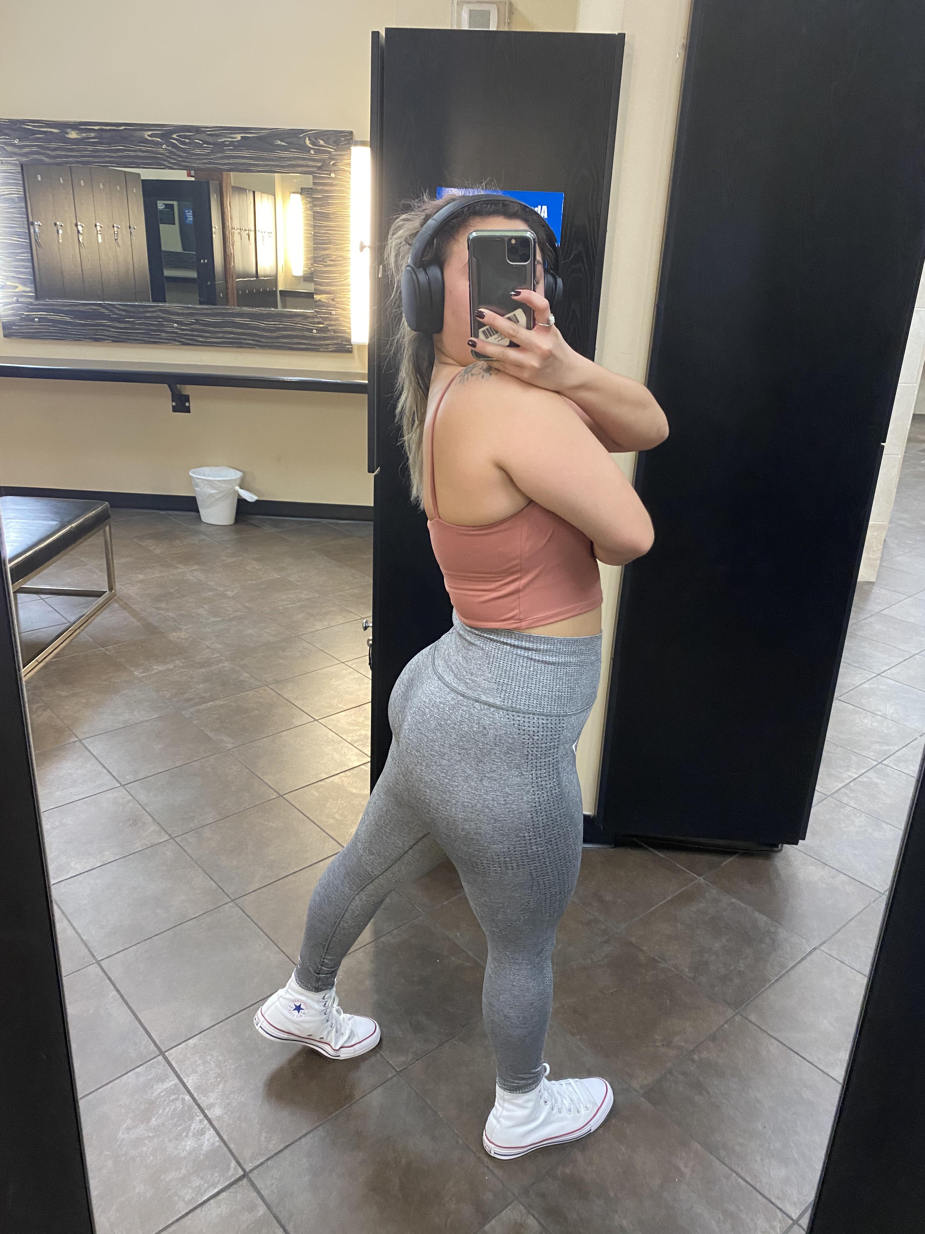 Leg day action 🍑 | Scrolller