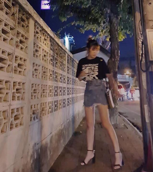 legs in Fuzzy art | Scrolller