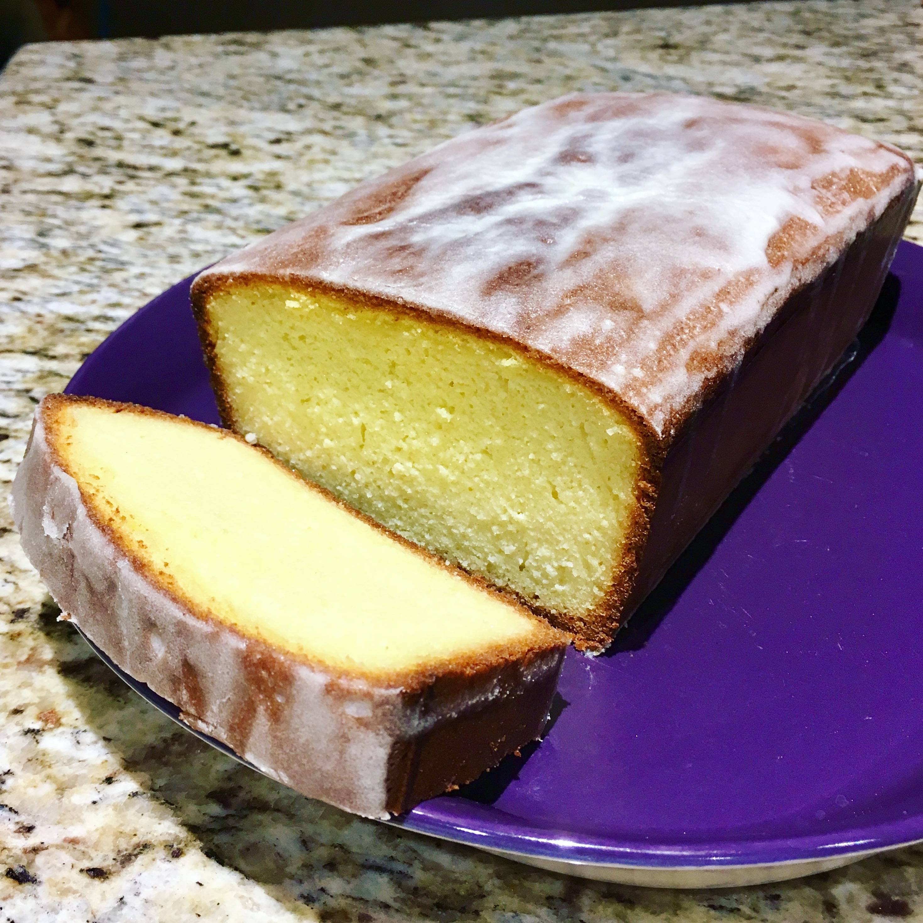 lemon poundcake 🍋🍞 | Scrolller