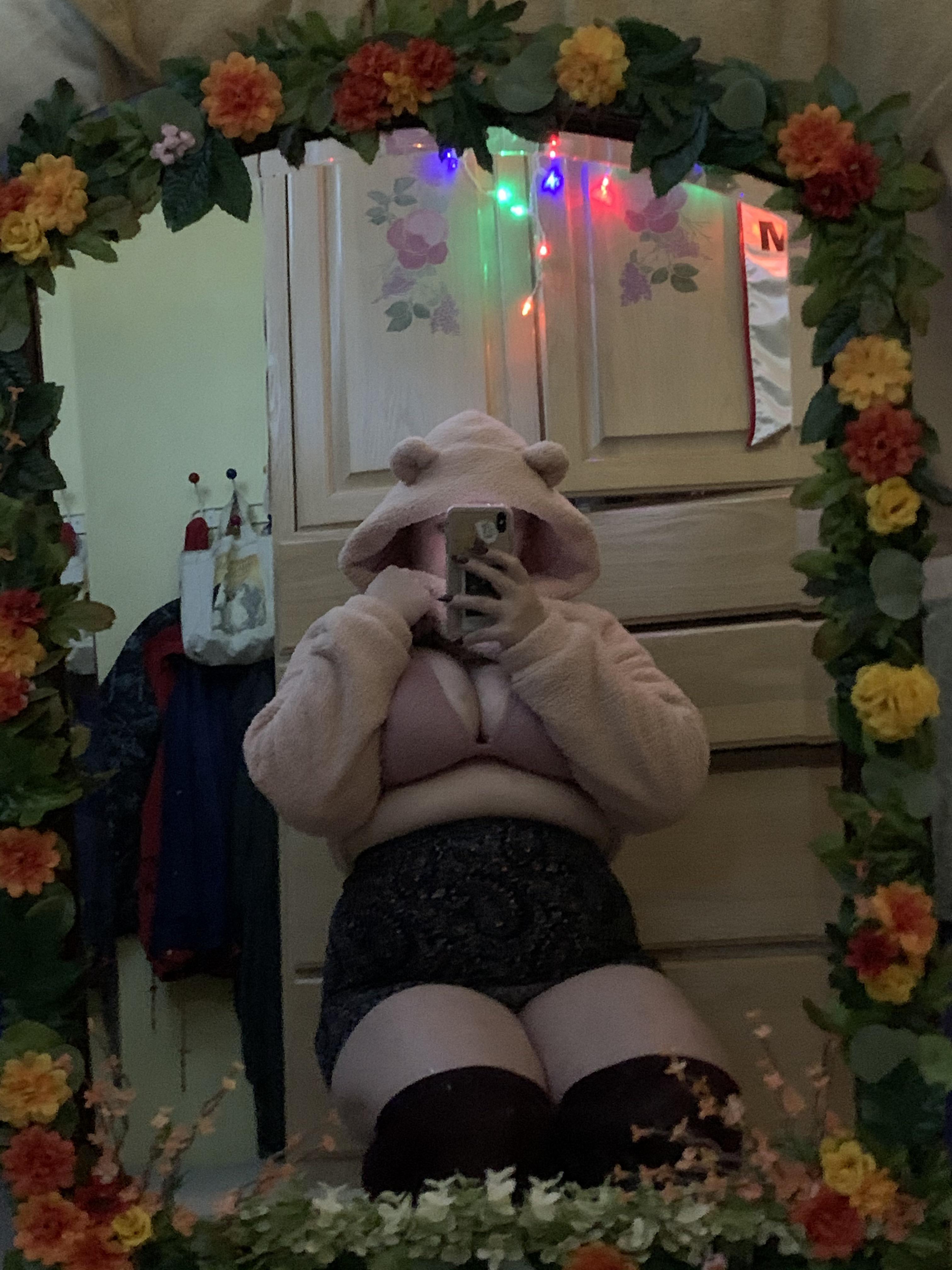 Let me be your chubby teddy bear 💕🧸 | Scrolller