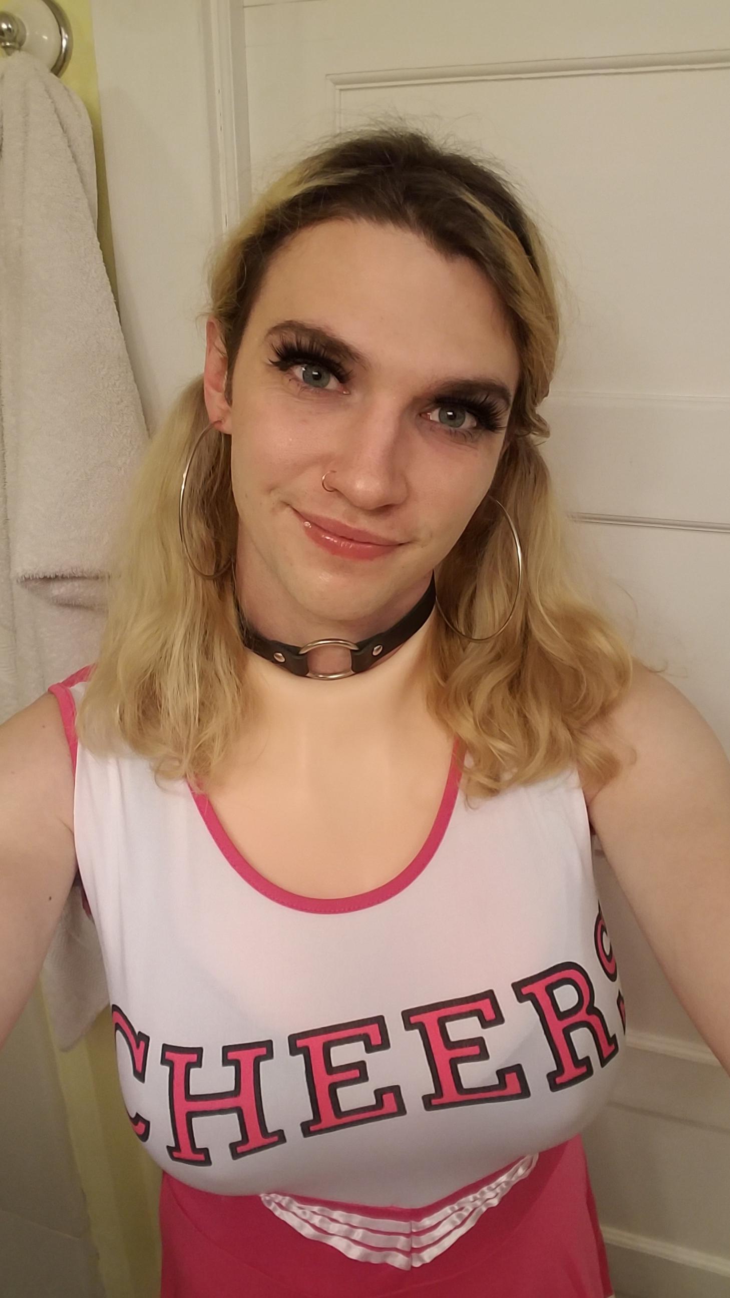 Give Me The Sorority Girl Experience Scrolller