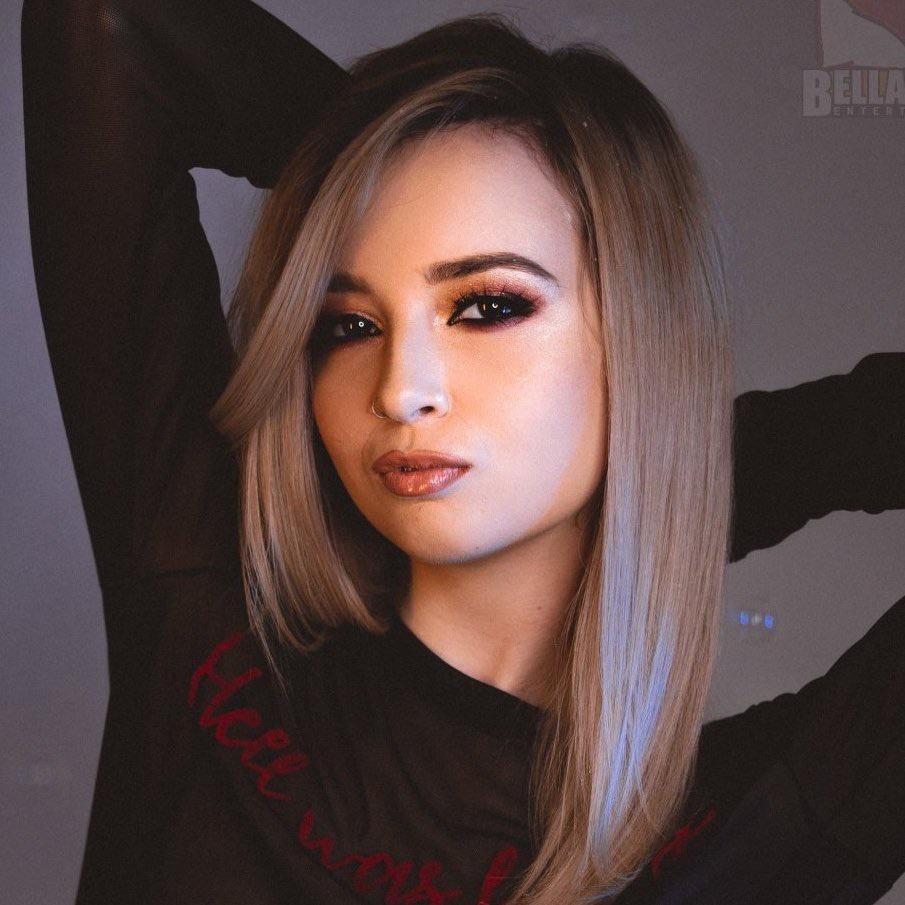 Lexi Lore | Scrolller