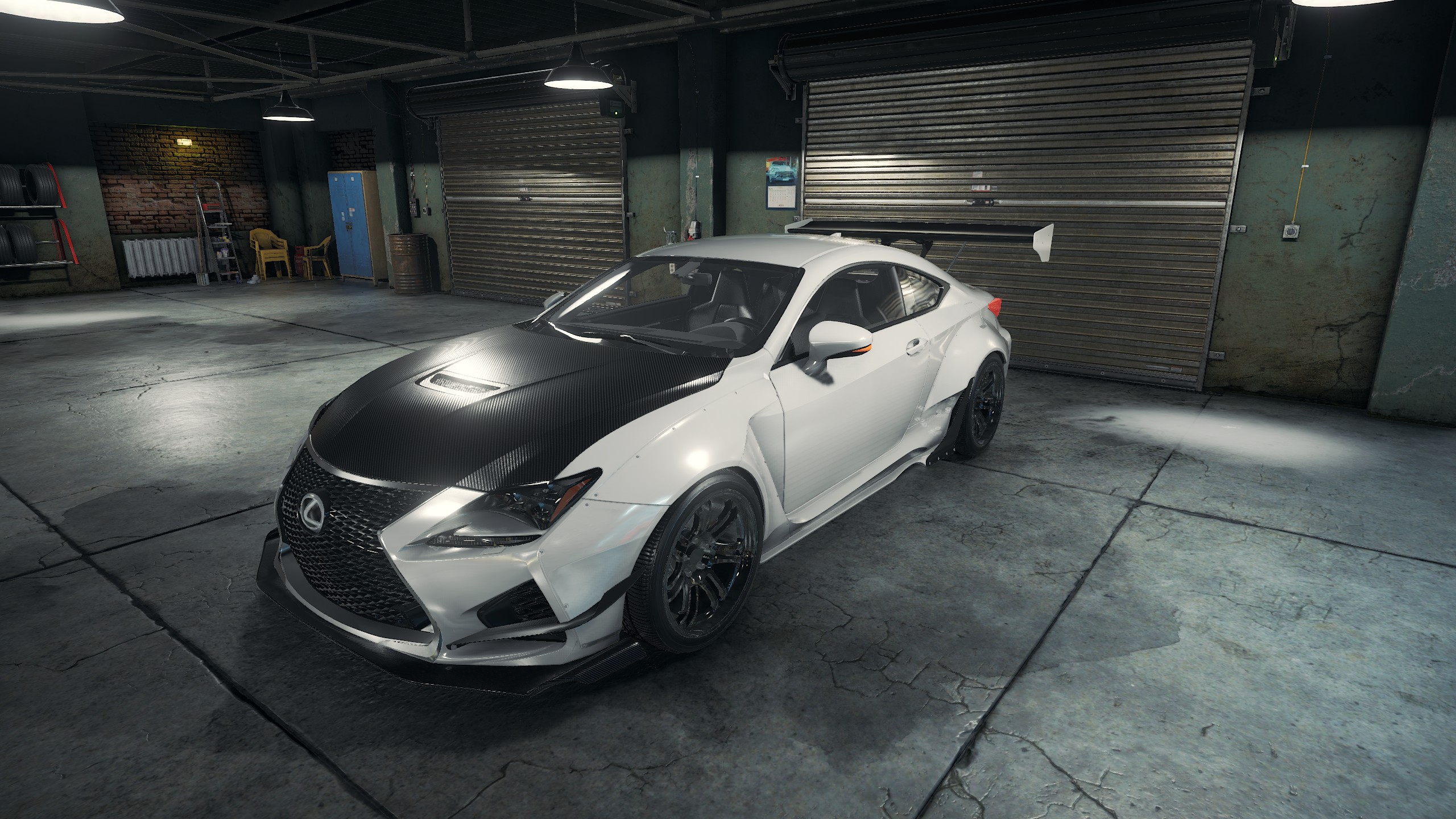 Lexus RC F | Scrolller