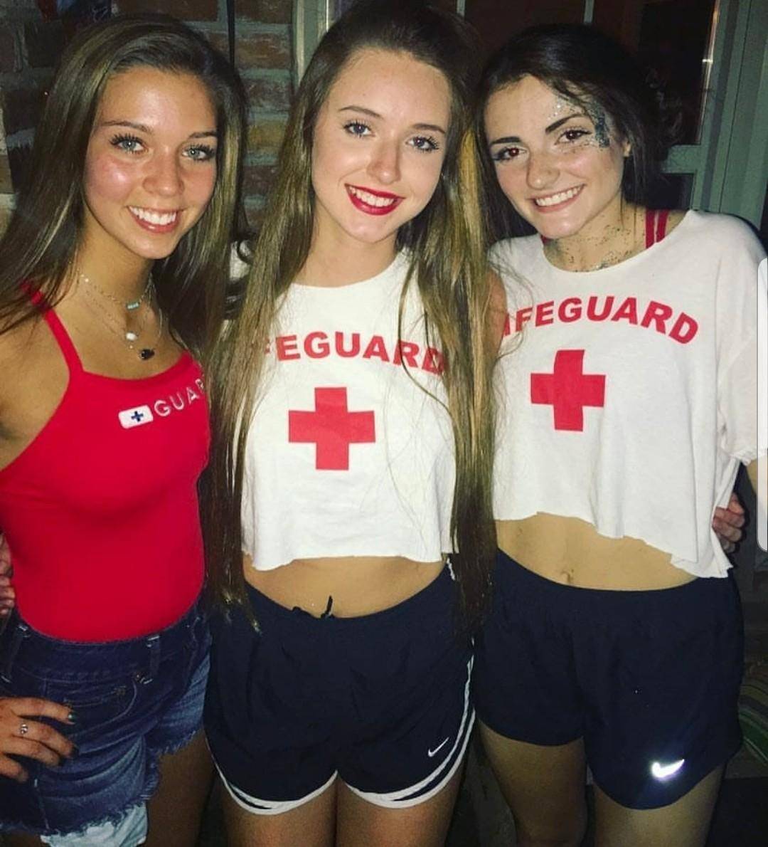 Lifeguard on duty | Scrolller