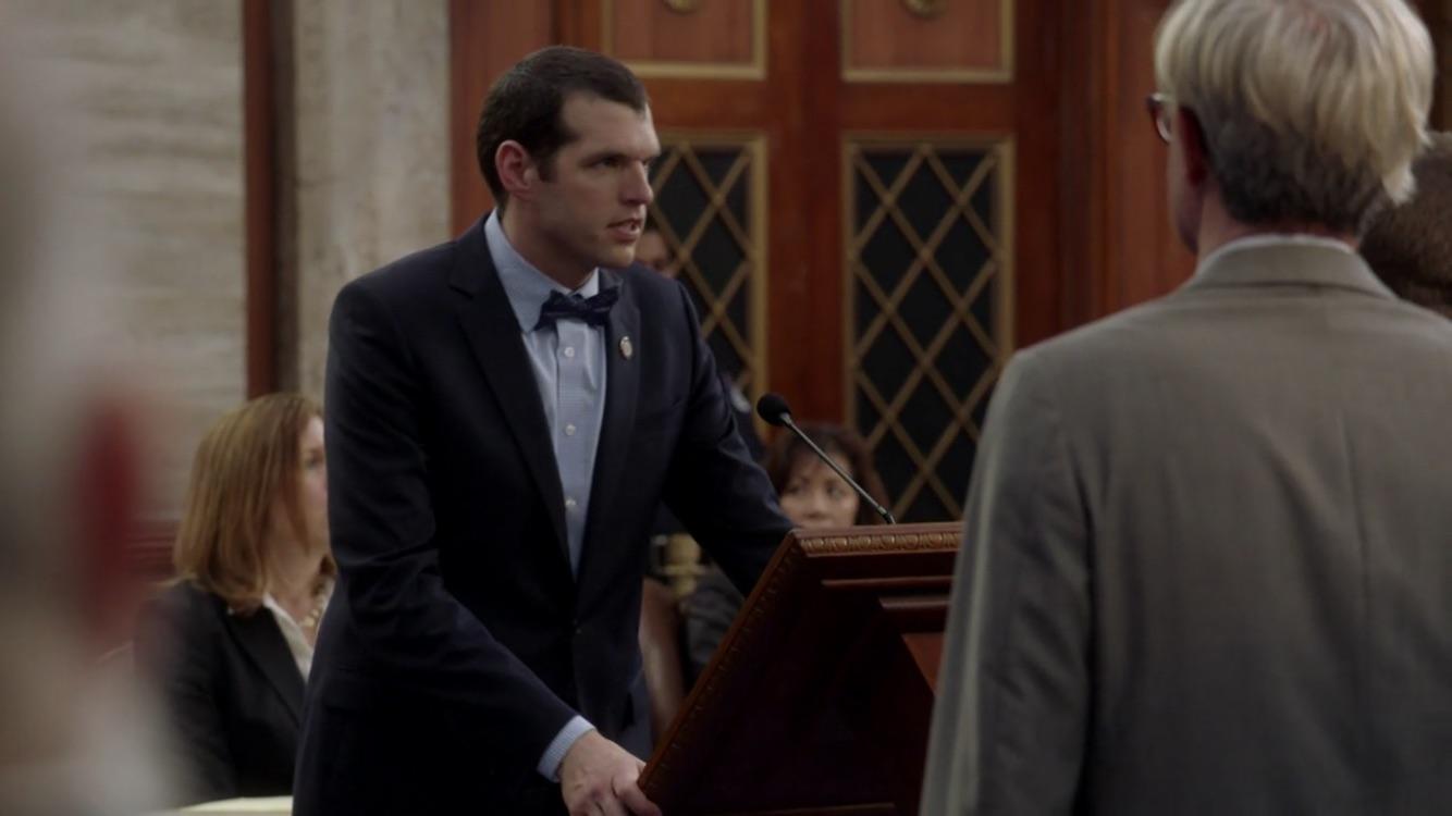 Lights out! | Scrolller