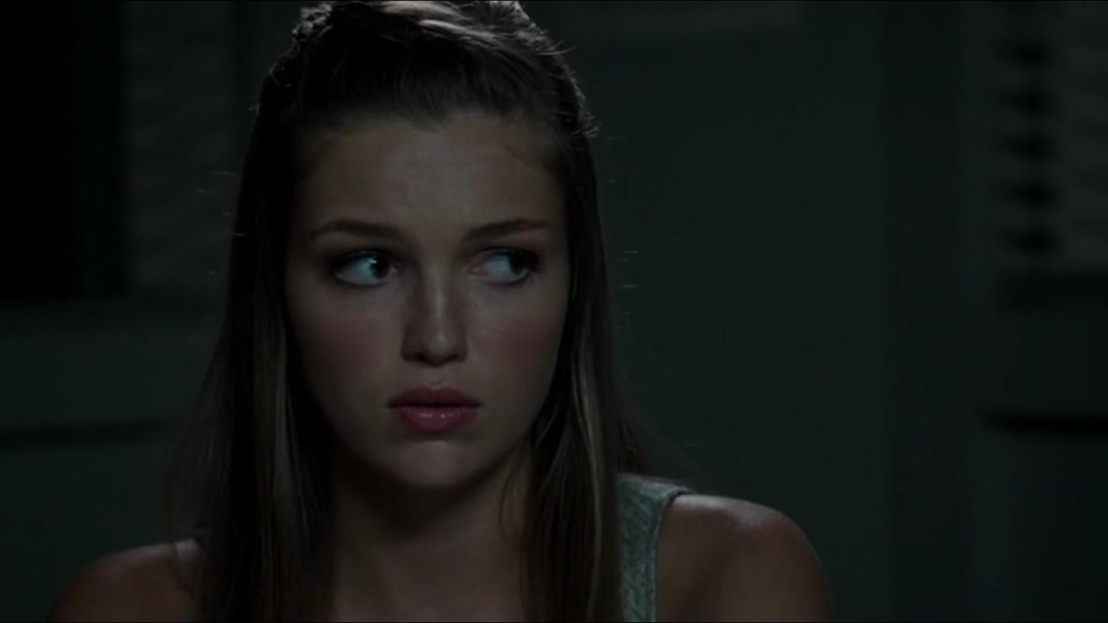 lili simmons | Scrolller