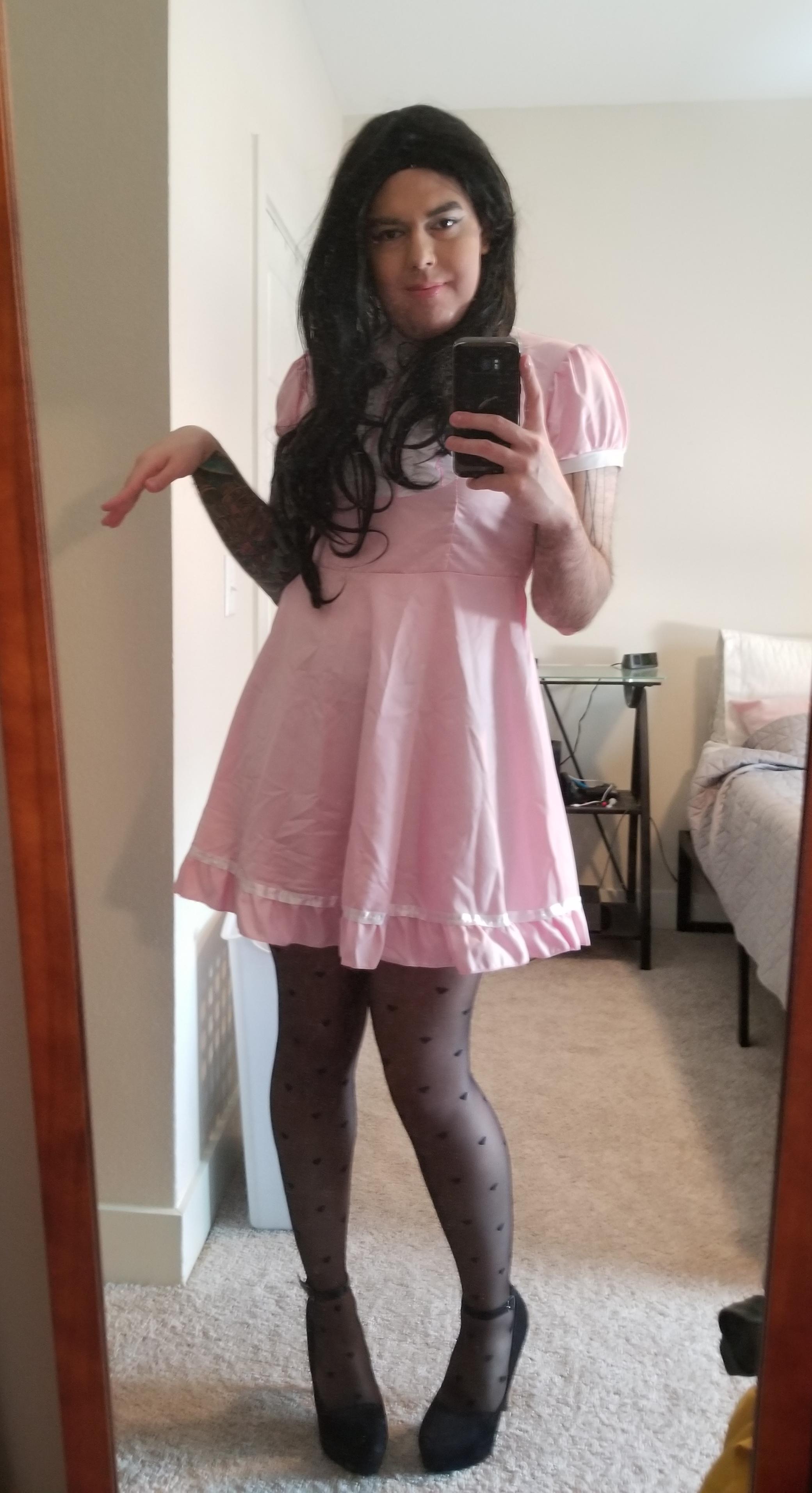 Limp-wristed to show my submission to you | Scrolller