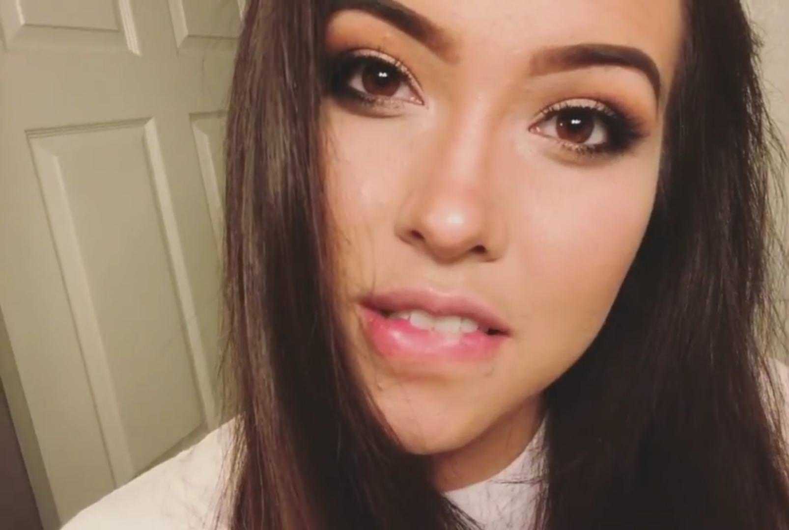 Lip bite | Scrolller