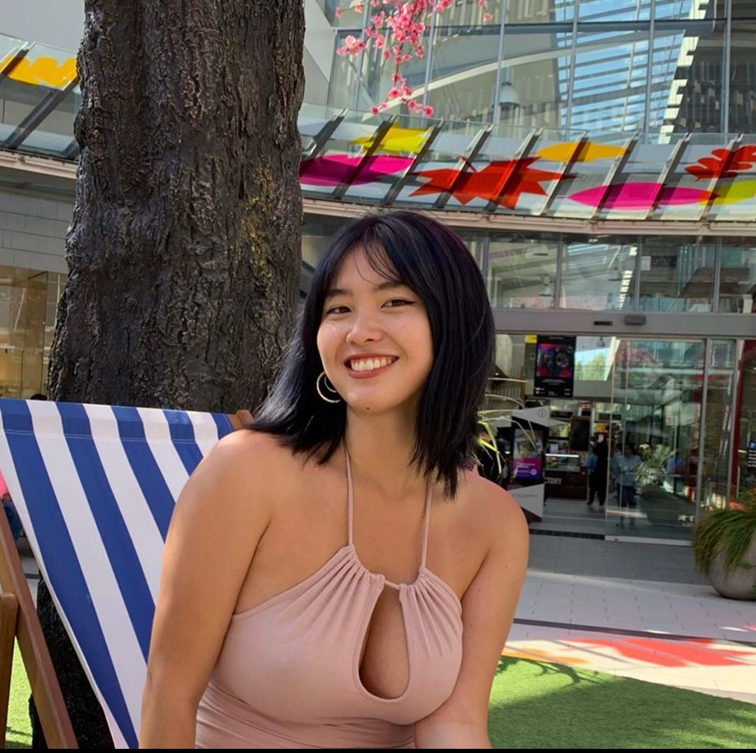 Little see thru | Scrolller