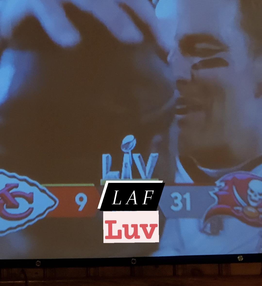 Liv laugh love | Scrolller