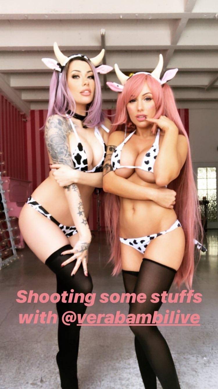 Liz and Vera | Scrolller