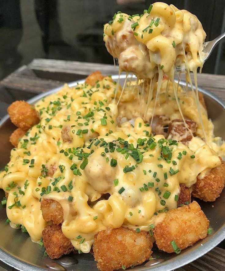 Loaded mac n cheese tater tots. | Scrolller