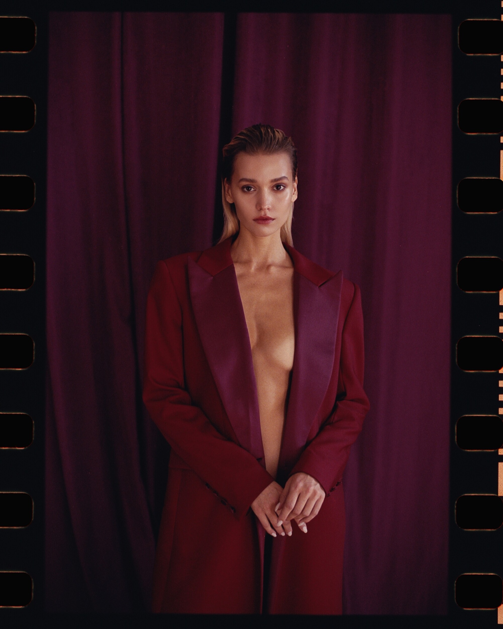 Long coat without anything. | Scrolller