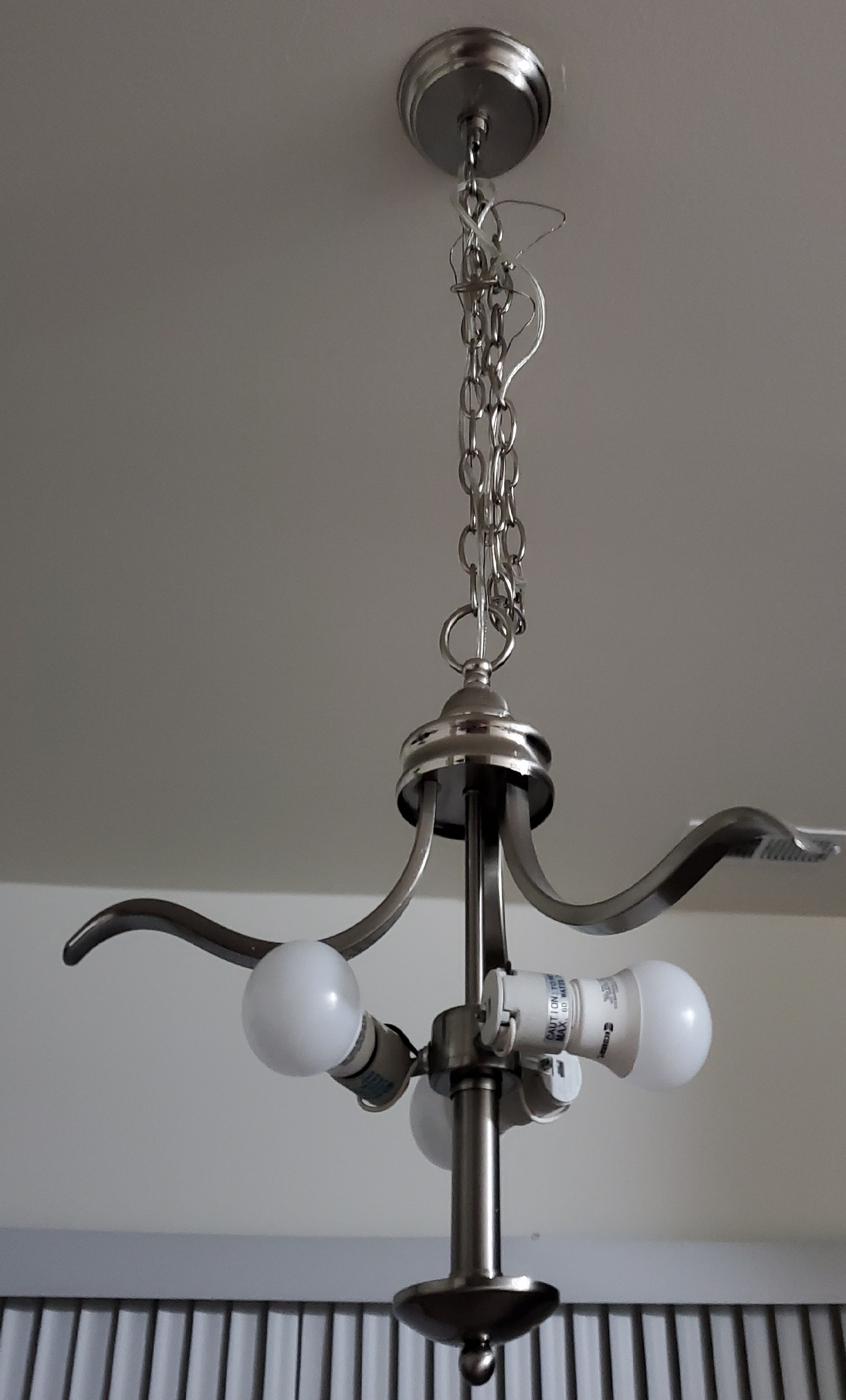 Long shot, but can anyone help identify this pendant? Looking for replacement glass. | Scrolller