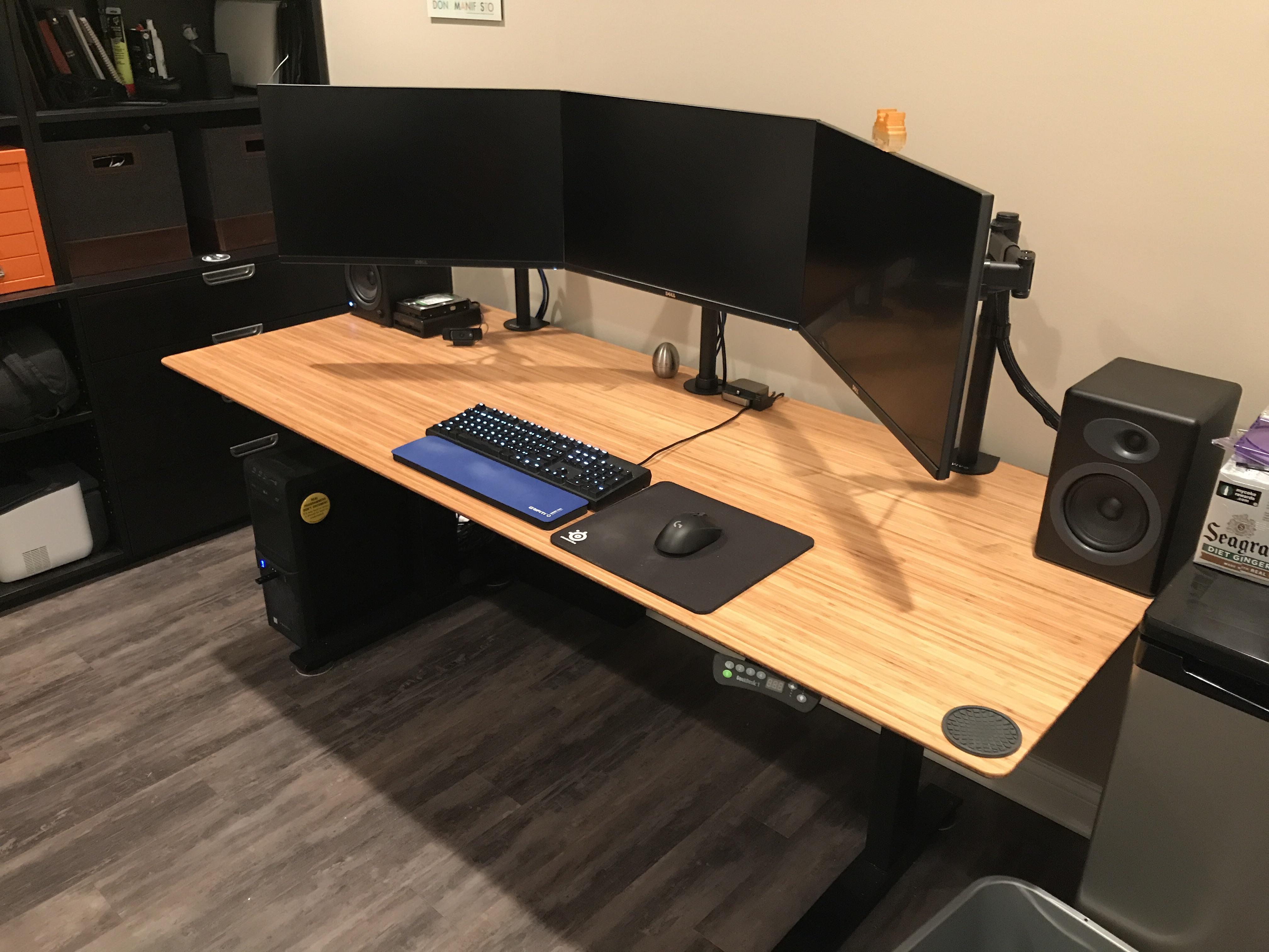 Long Time Reader, First Time Poster | Scrolller