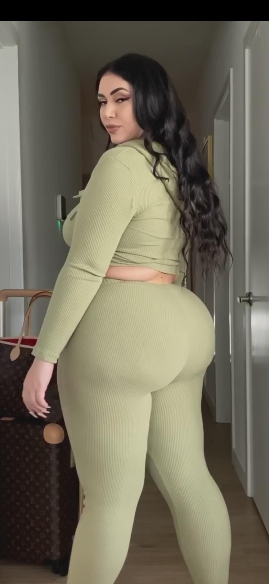 Look how Thick Sammy is getting | Scrolller