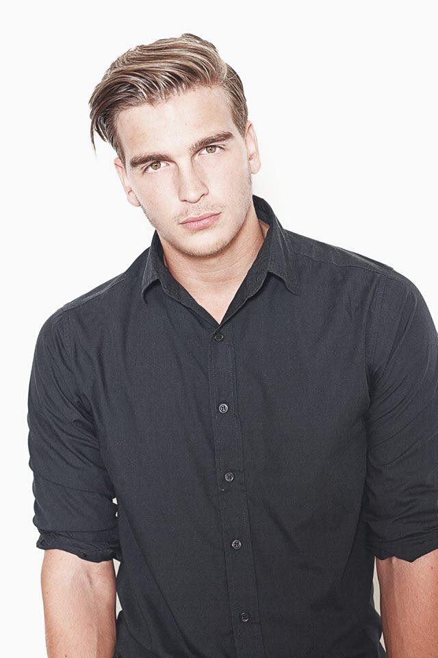 Look right through you | Scrolller