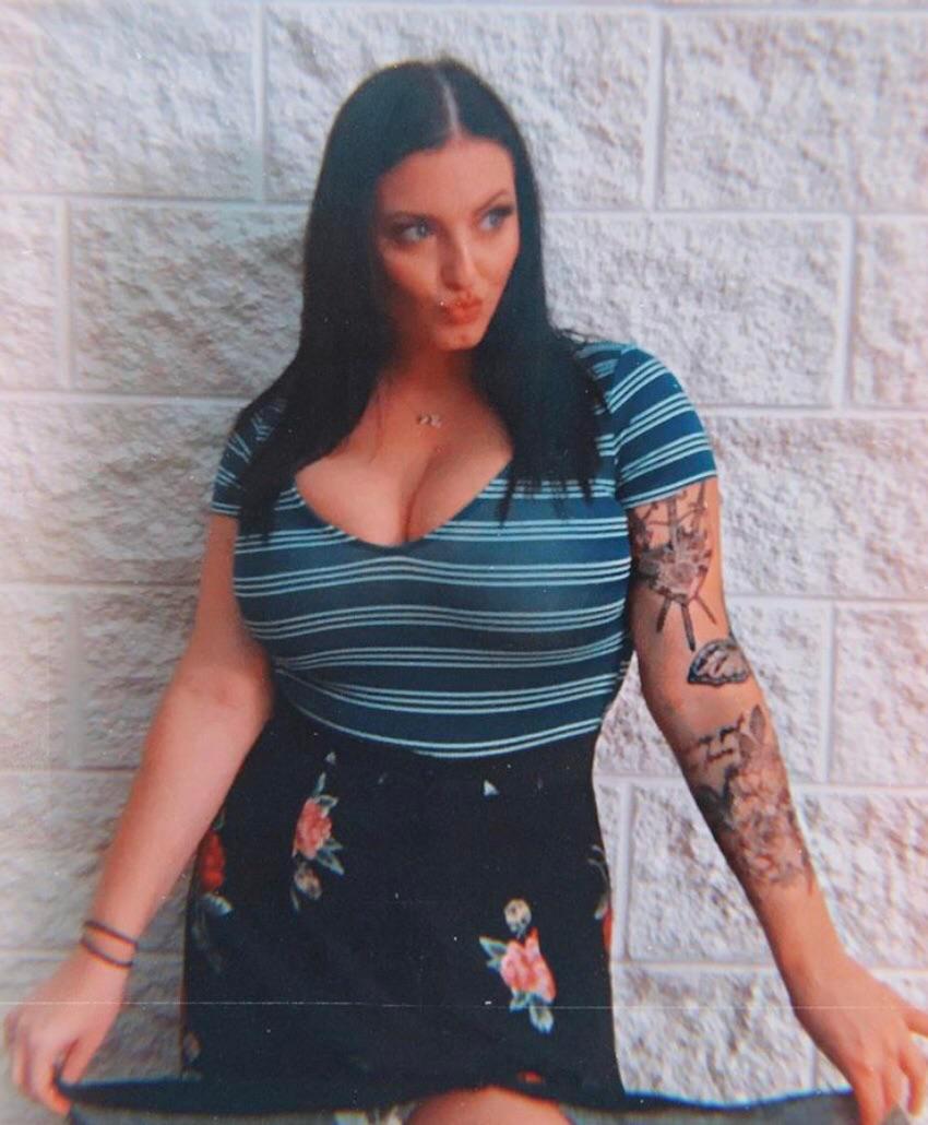 Looking chesty | Scrolller