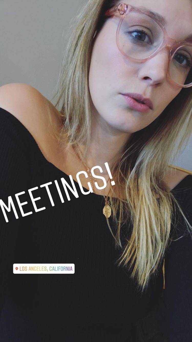 Looking cute for her meetings | Scrolller