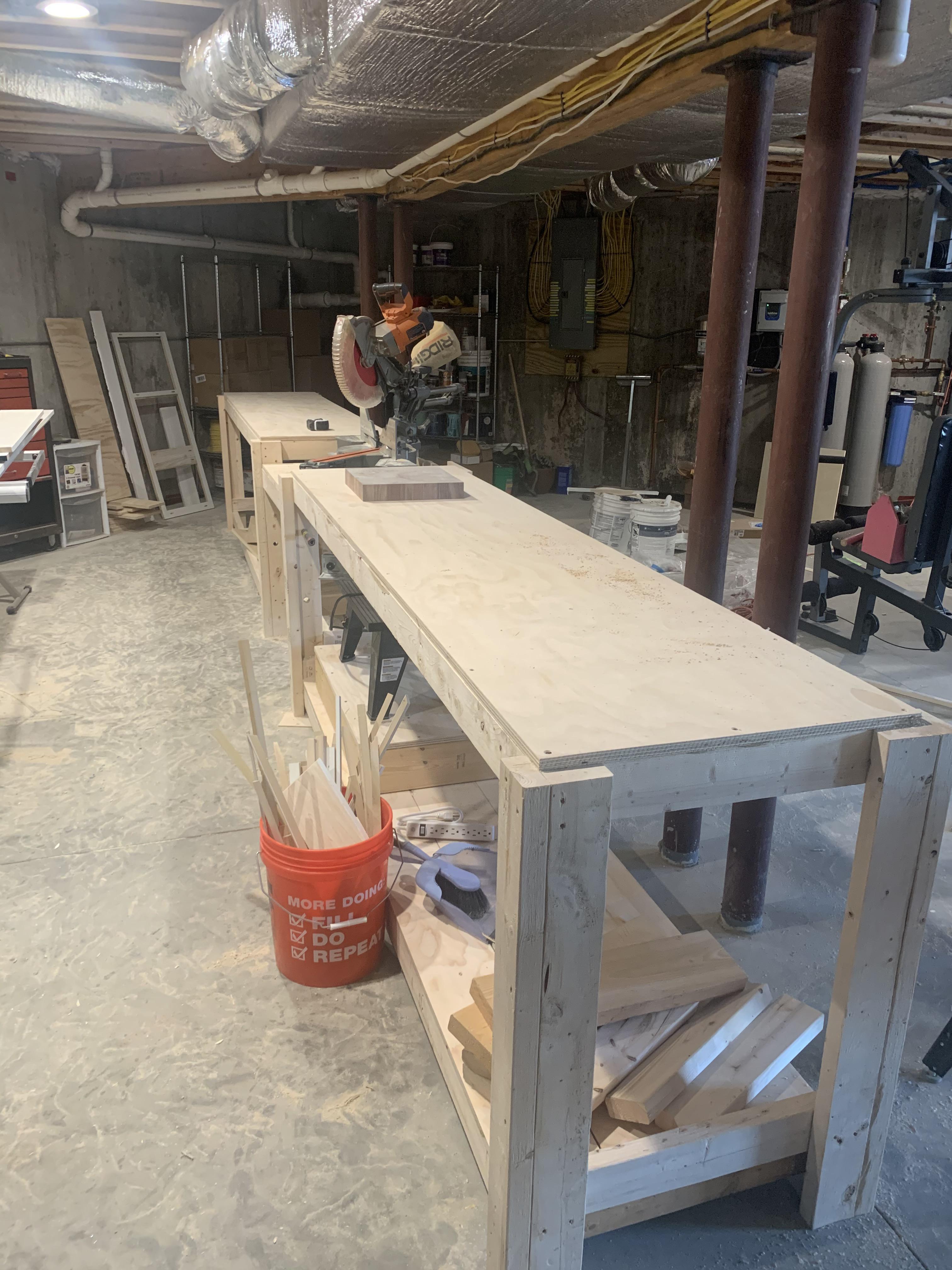 Loonnnnggg Workbench | Scrolller