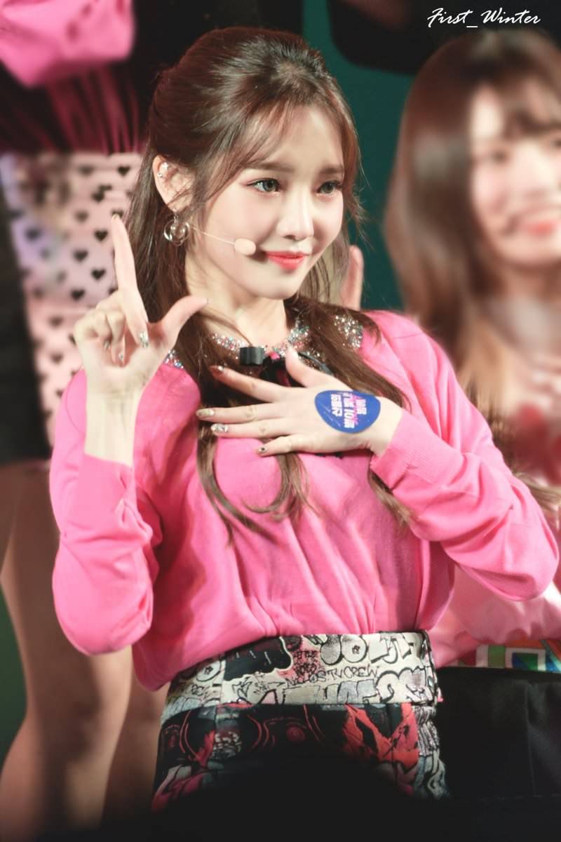 Love Bomb Jisun | Scrolller