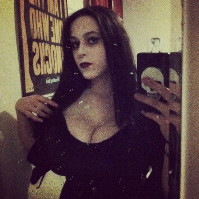 Love in first sight | Scrolller