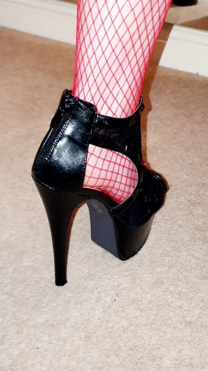 Love my heels | Scrolller