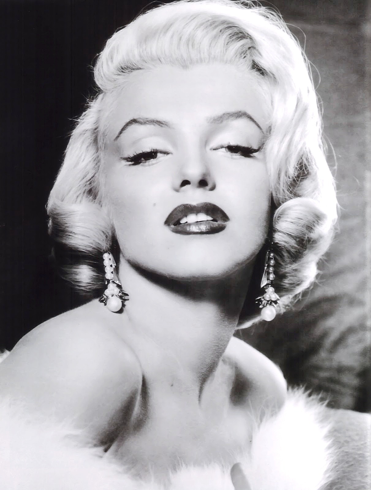 Lovely Marilyn Monroe 1953 Scrolller 1135
