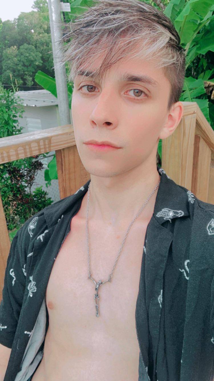 Low budget Danny phantom here | Scrolller