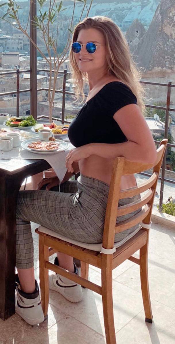 Lucky Chair | Scrolller