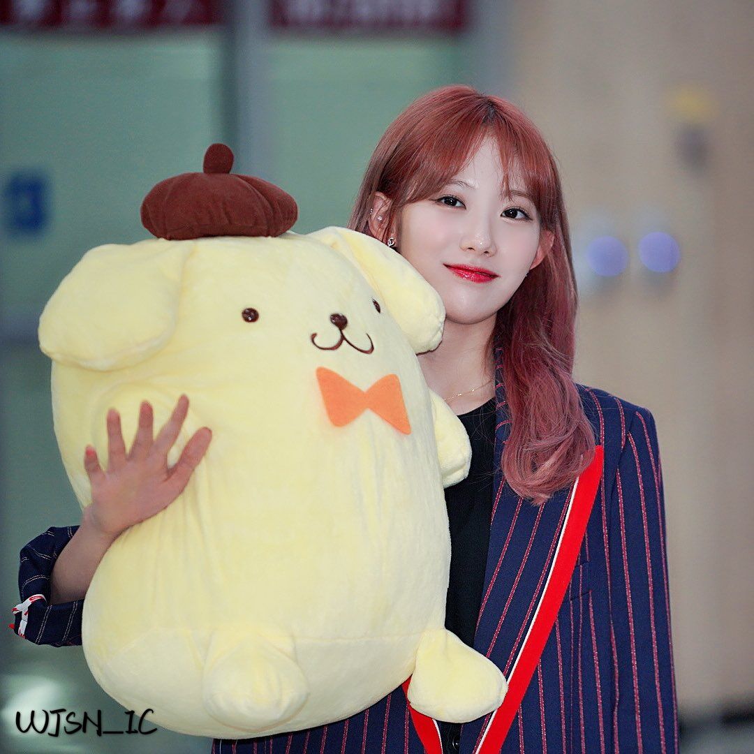 Luda and her buddy | Scrolller