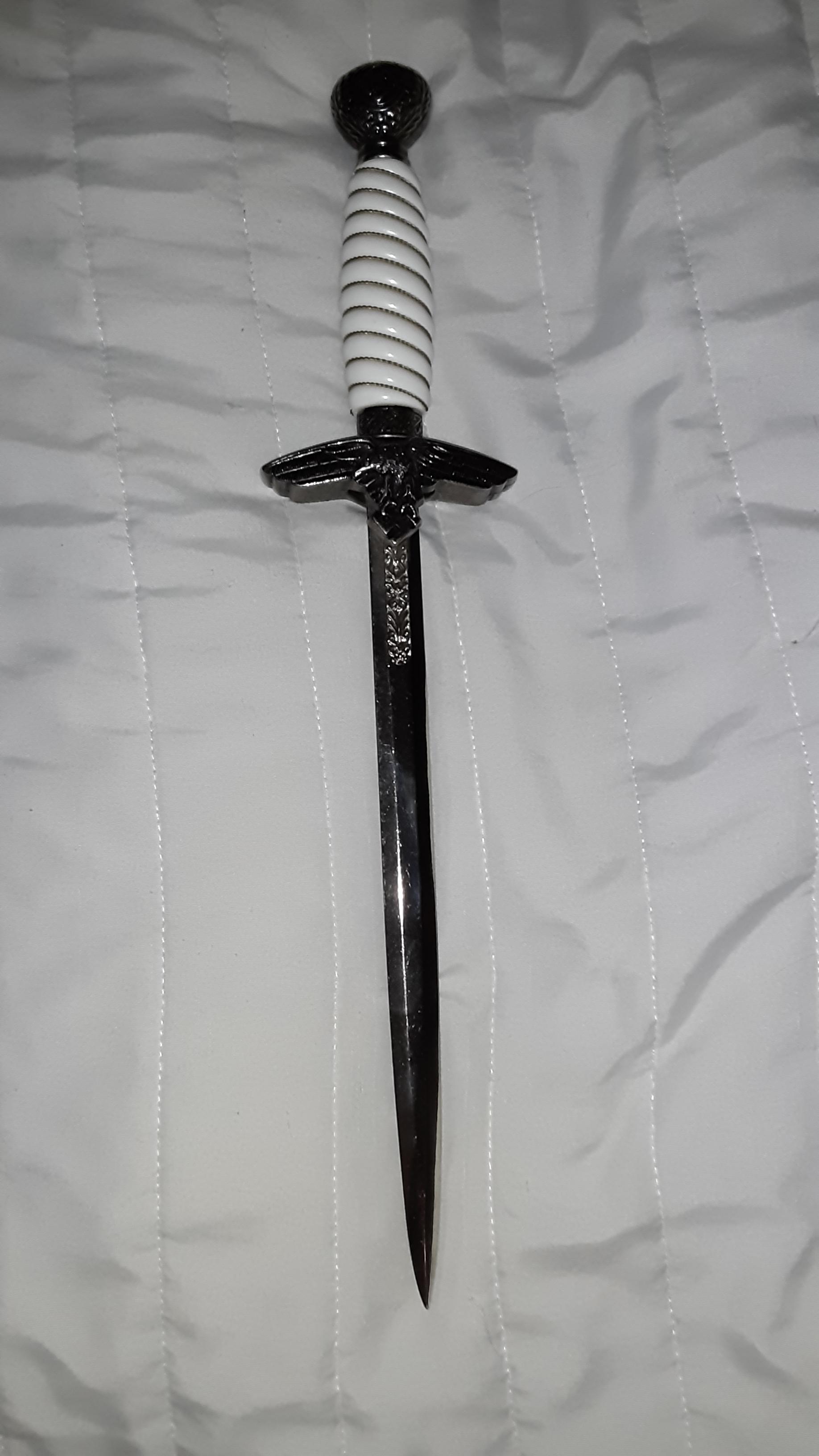 Luftwaffe 2nd Model Dagger | Scrolller