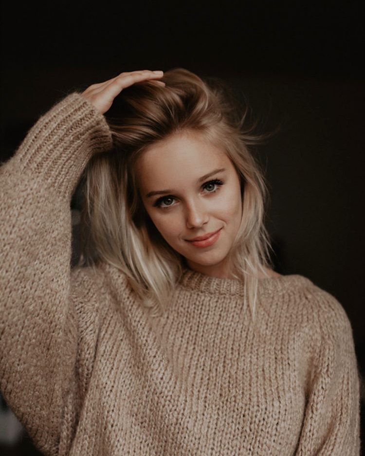 Luisa Isabella | Scrolller