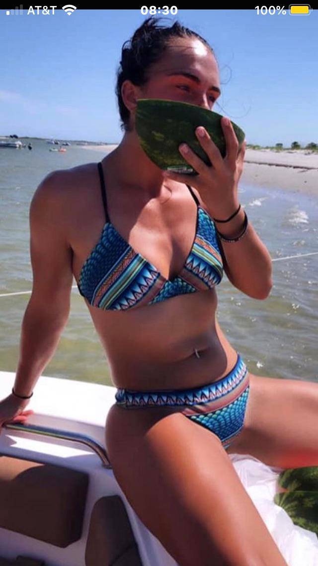 Lunch break | Scrolller