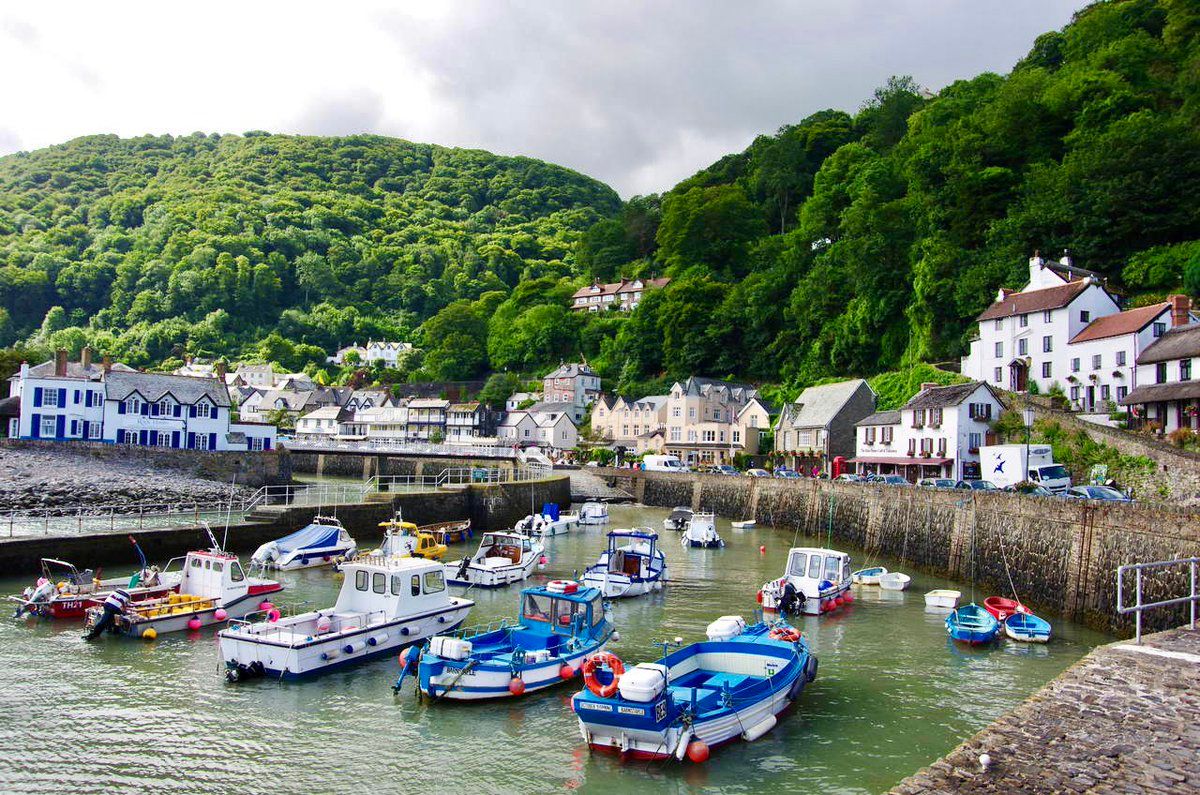 Lynmouth Harbour, Devon 🏴󠁧󠁢󠁥󠁮󠁧󠁿 | Scrolller
