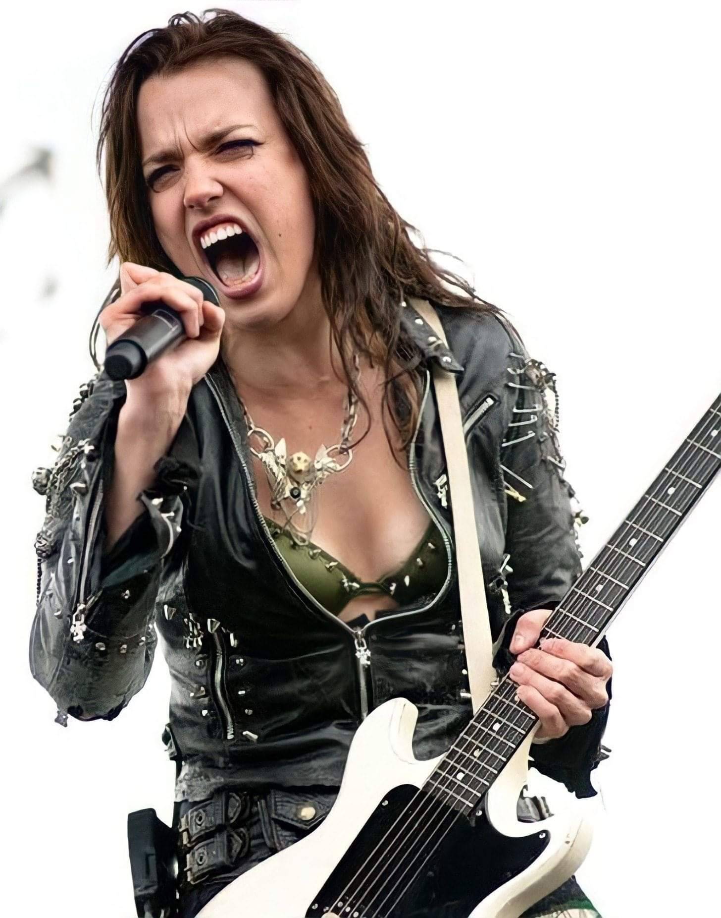 Lzzy Appreciation Photo Scrolller
