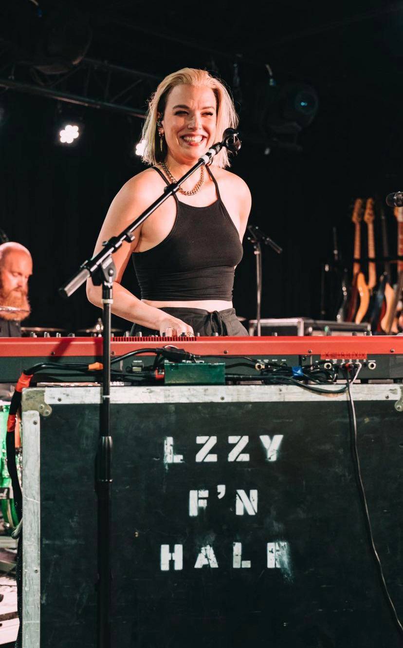 Lzzy f’n Hale indeed 😍 | Scrolller