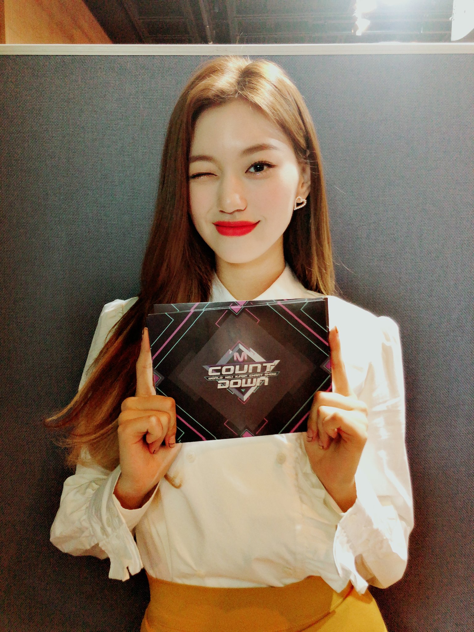 M Countdown Doyeon | Scrolller
