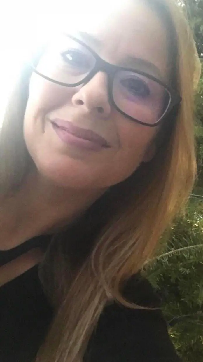 My Sexxxy Auntie 🤤 Scrolller