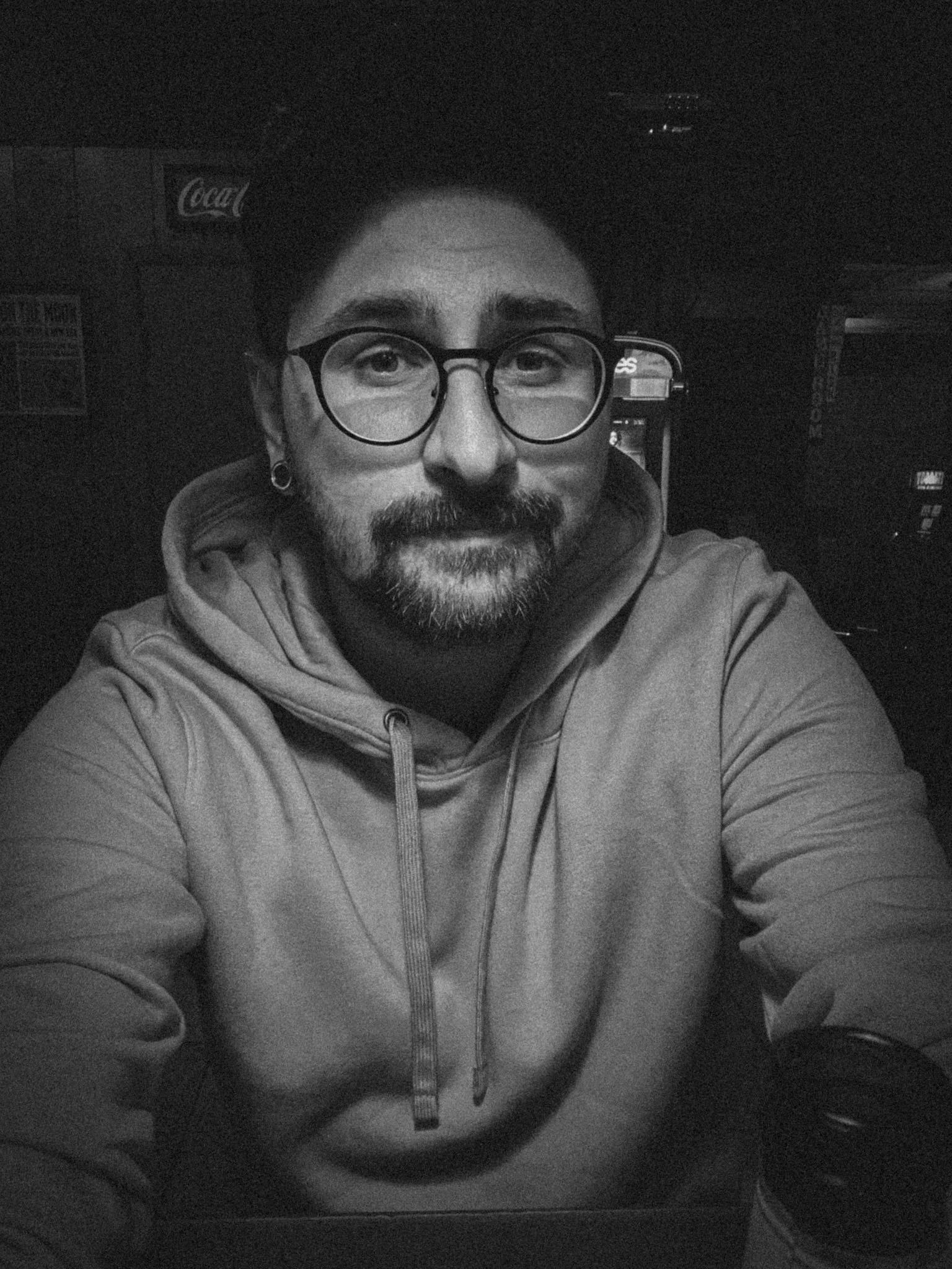 (M30) Late night pool time selfie for yesterday. | Scrolller