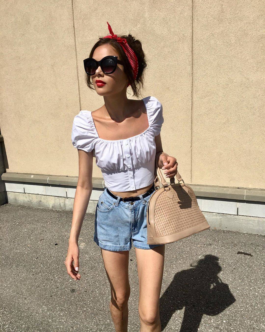 Mackenzie Calbery Scrolller