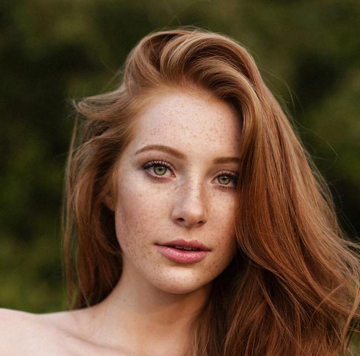Madeline Ford | Scrolller